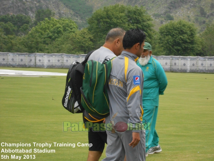 Imran Farhat | PakPassion.net